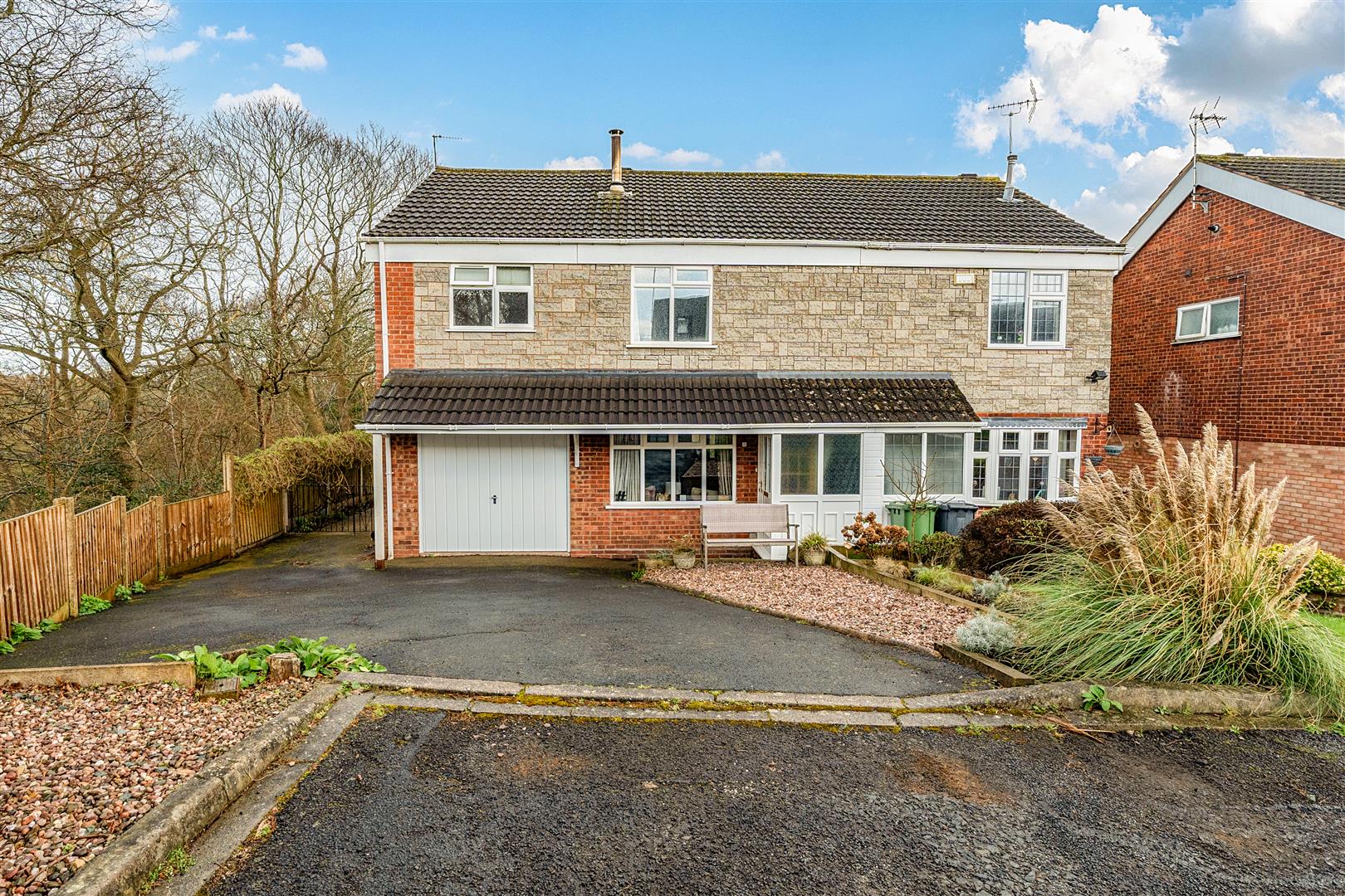 16, Brabham Close, Kidderminster, DY11 5EA | Estate Agents & Auctioneers